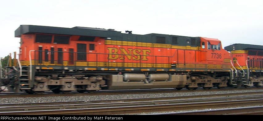 BNSF 7736